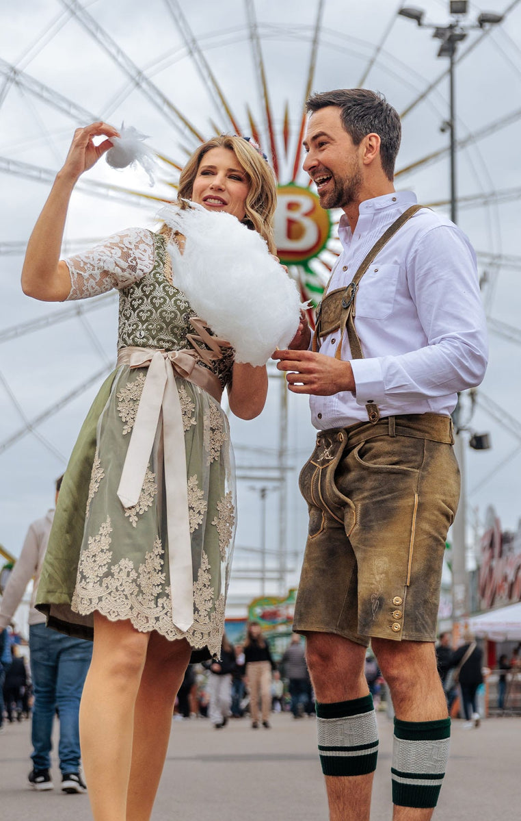 Oktoberfest Outfit: Authentic Traditional German Outfit – Bavaria Trachten